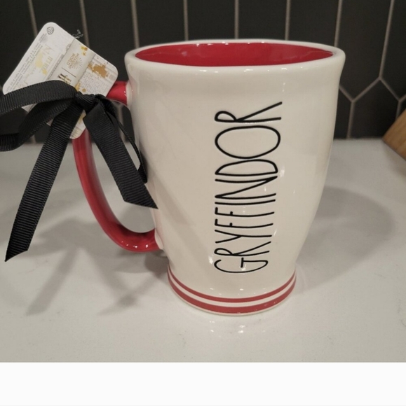 Rae Dunn | Kitchen | Nwt Harry Potter Gryffindor Coffee Mug Rae Dunn ...